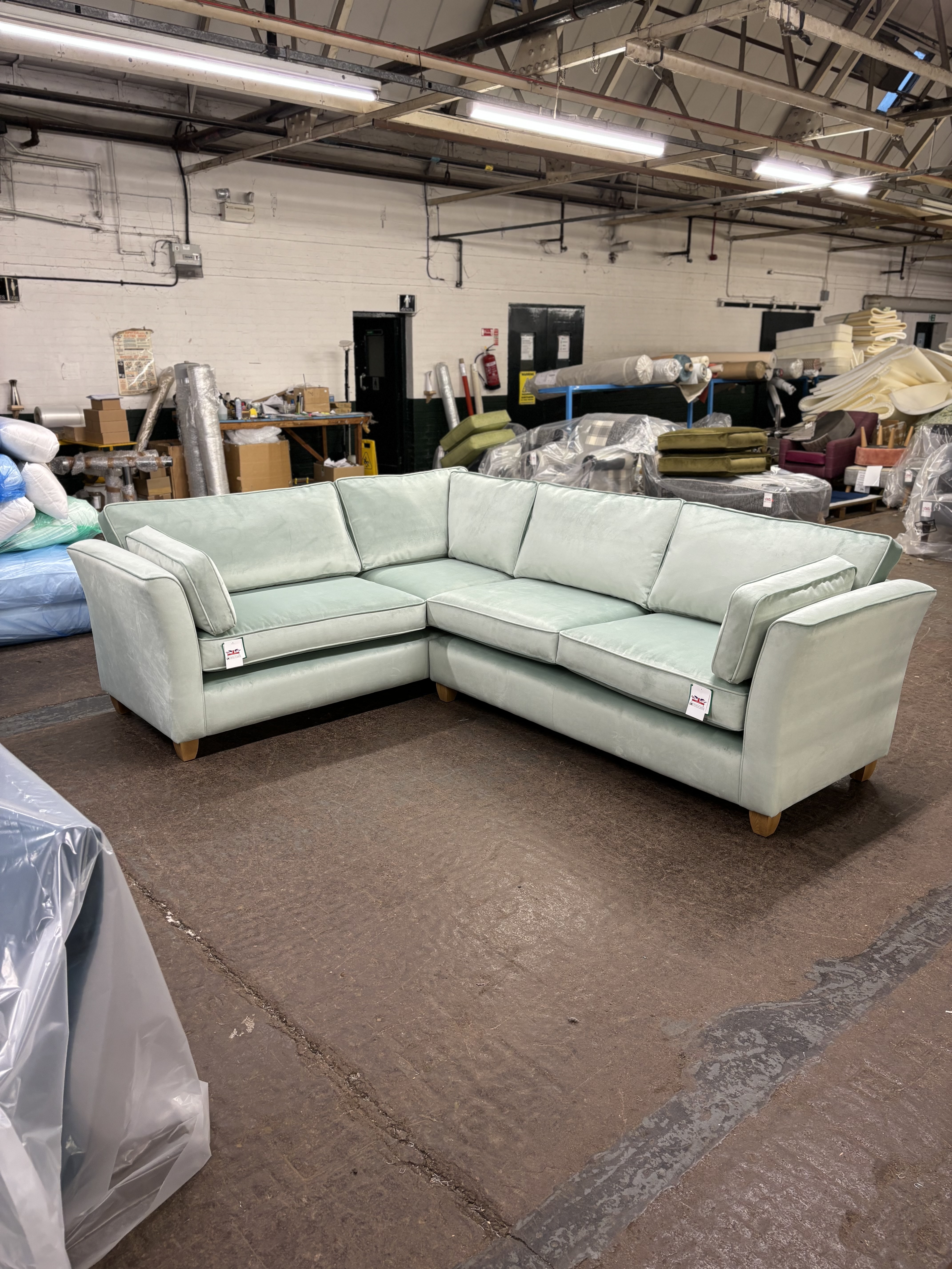 Bespoke Corner Sofas | Long Eaton Sofas