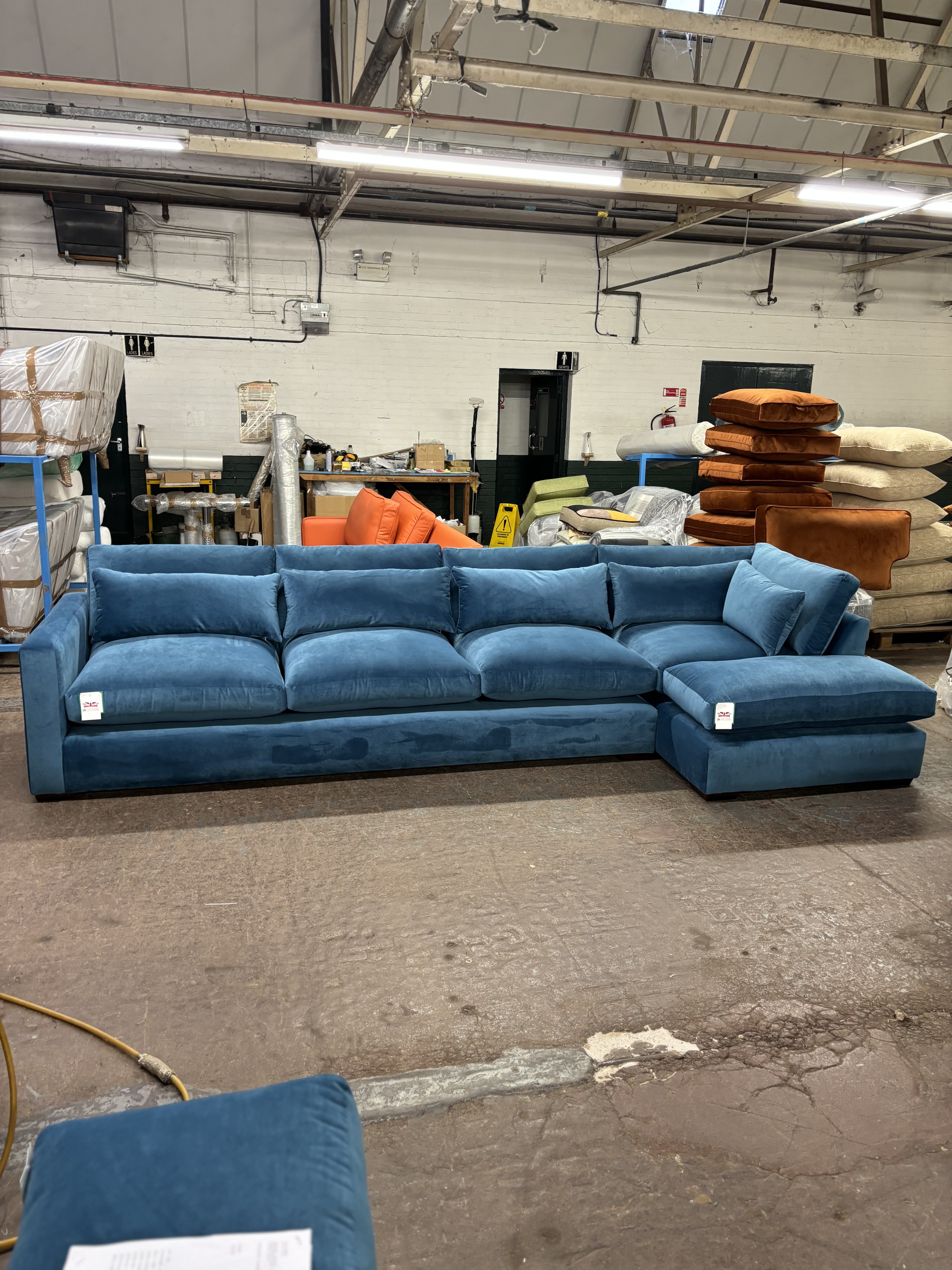 Bespoke Corner Sofas | Long Eaton Sofas